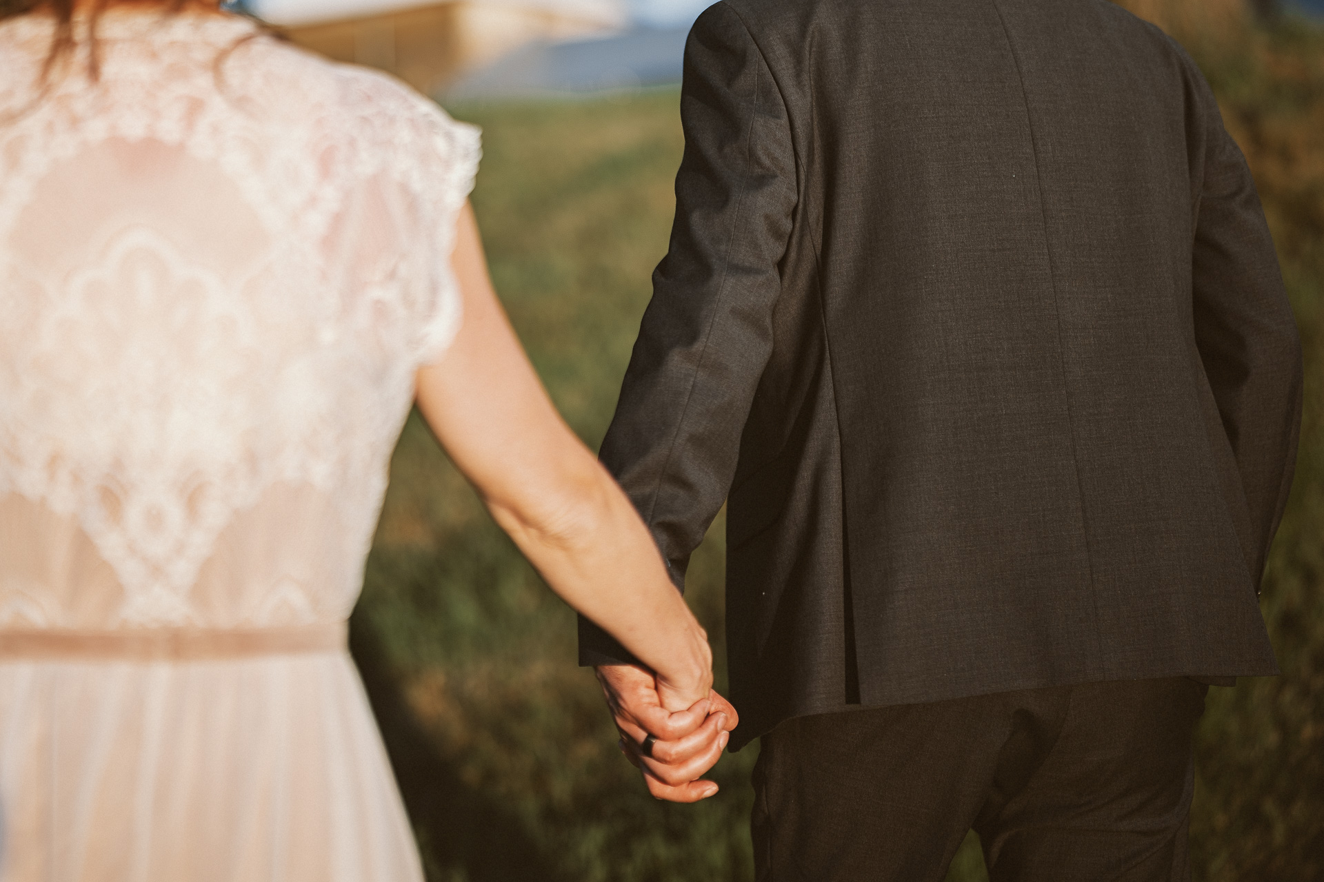 Johnson's Locust Hall Farm Wedding | Matt & Erica - Twisted Oaks Studio